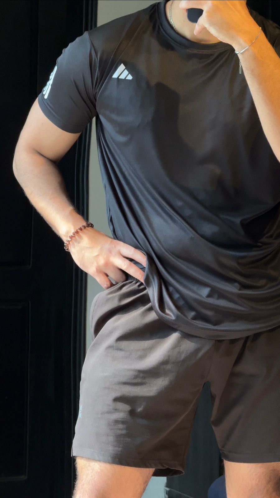 Adi_2_93b5d188-ade0-4e4a-9d78-592a34c6895a.jpg?v=1748520989